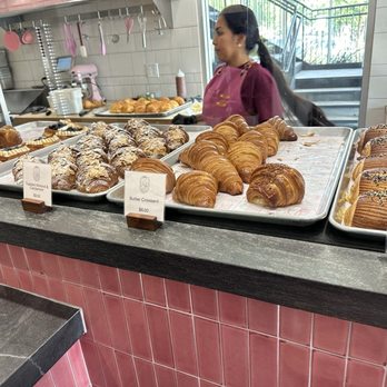 LOVE CROISSANTS - Updated July 2024 - 128 Photos & 58 Reviews - 2808 ...