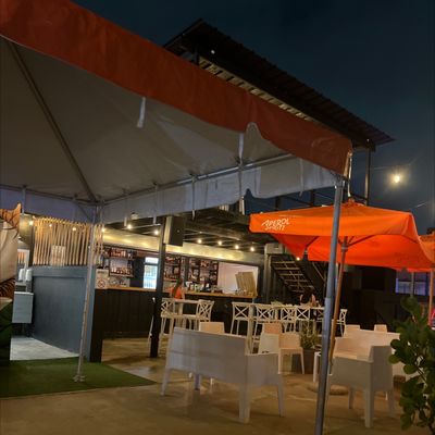 CONTAINER BAY - Updated October 2025 - 13 Photos & 12 Reviews - 72 Las ...