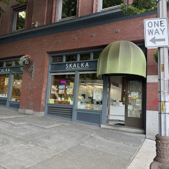 SKALKA - Updated June 2025 - 1709 Photos & 1137 Reviews - 77 Spring St ...