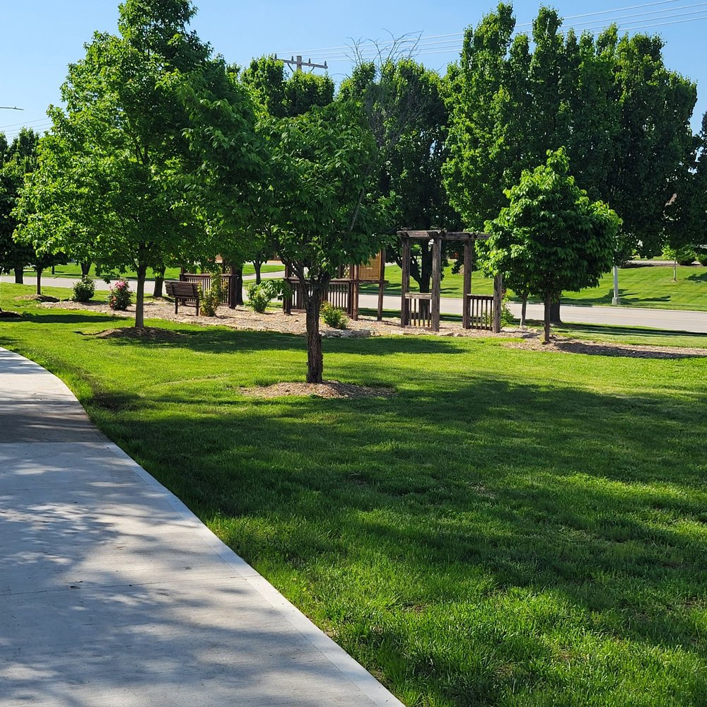 CALAMITY LINE PARK - Updated September 2025 - 48 Photos - 901 West ...