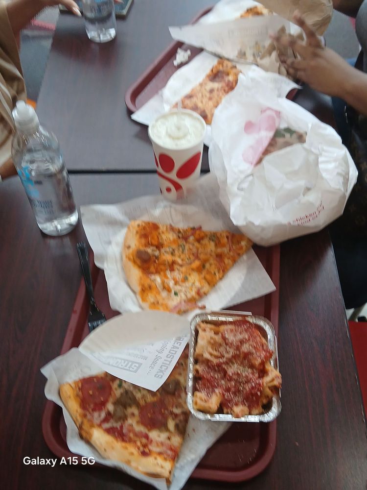 SBARRO - Updated August 2024 - 46 Photos & 75 Reviews - 159 W 33rd St ...