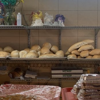LA GRAN VIA BAKERY - Bakery at 135 48th St, Union City, New Jersey - 69 ...