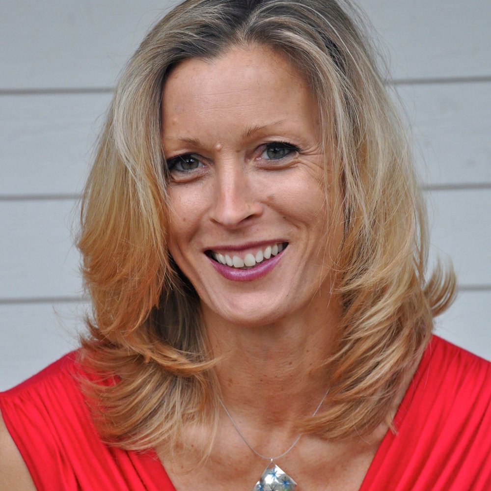 Lisa Harmer's Instagram, Twitter & Facebook on IDCrawl