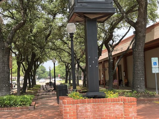 HUG BBQ - Updated January 2026 - 38 Photos & 55 Reviews - 133 Historic ...