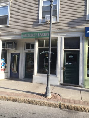 WELLESLEY BAKERY - 15 Photos & 71 Reviews - 542 Washington St ...