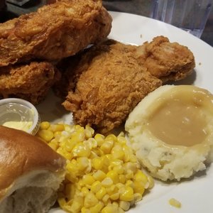 MONOWI TAVERN - 11 Photos - 9 Broad St, Lynch, Nebraska - Burgers ...