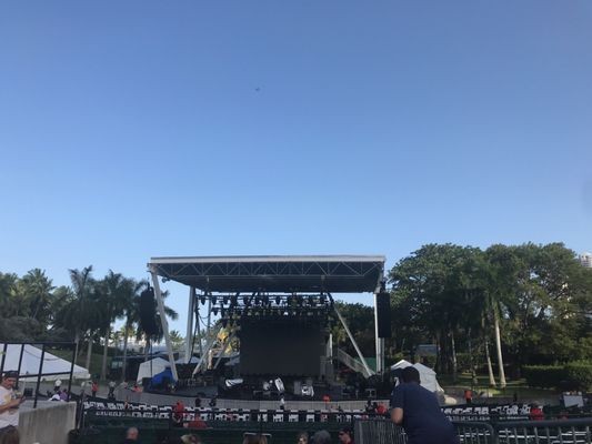 FPL SOLAR AMPHITHEATER AT BAYFRONT PARK - Music Venues - Concert Venues ...