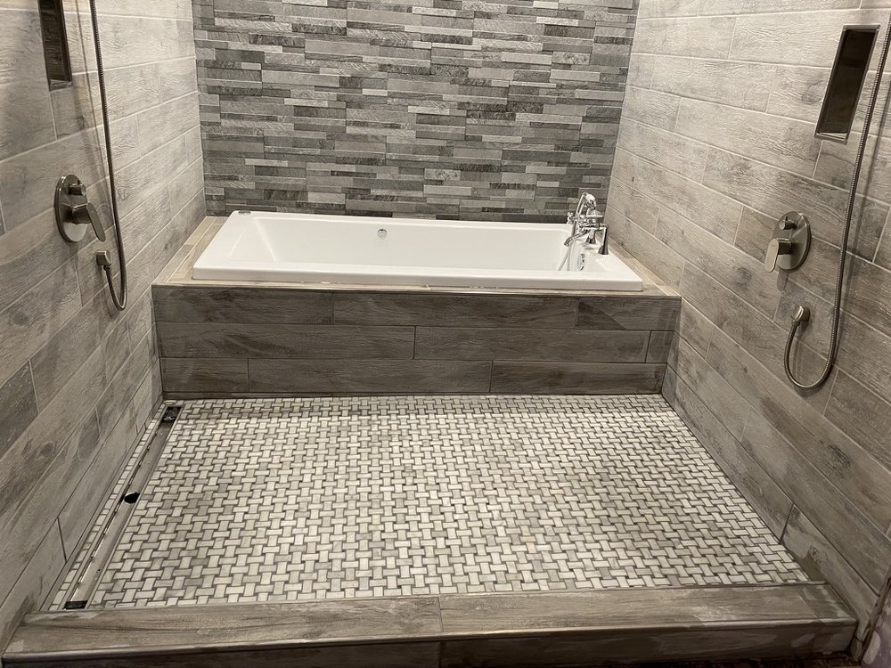 OLIVER DIAMOND CONSTRUCTION - Updated August 2024 - 27 Photos - 201 E ...