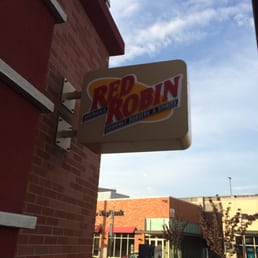 RED ROBIN GOURMET BURGERS AND BREWS - Updated July 2025 - 337 Photos ...