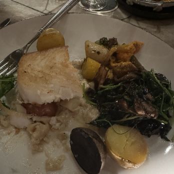 BETWEEN THE TREES - Updated June 2025 - 315 Photos & 133 Reviews - 44 E ...