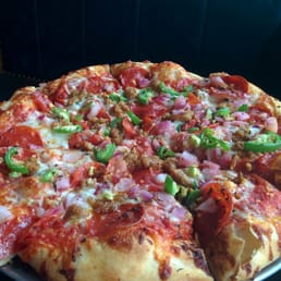 ZEEKS PIZZA - 56 Photos & 152 Reviews - 16015 Cleveland St, Redmond ...