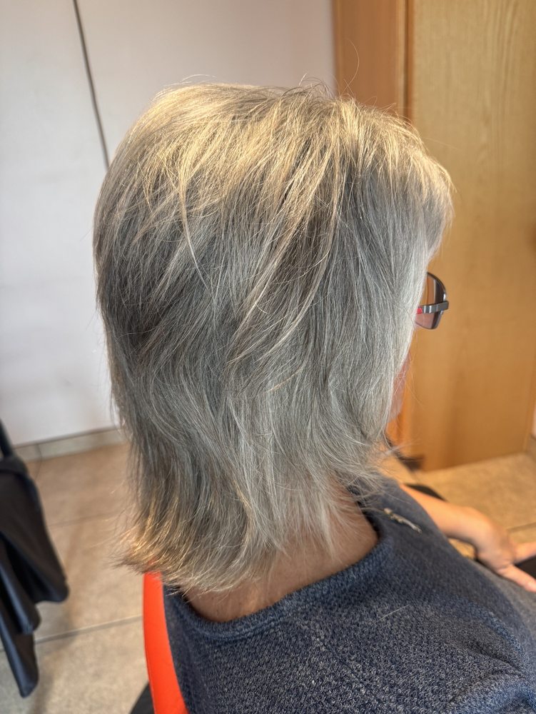 HOT CHICK HAIR BY BECKY - Updated March 2025 - 25 Photos & 14 Reviews ...