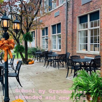 BENHAM SCHOOL HOUSE INN - Updated December 2025 - 51 Photos & 19 ...