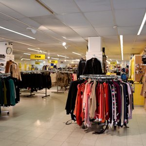 JUDITS SECOND HAND - Updated January 2026 - 12 Reviews - Hornsgatan 75 ...