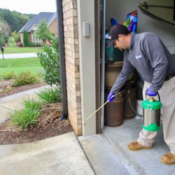 CLEARDEFENSE PEST CONTROL - 22 Photos - Pest Control - 7347 W Friendly ...