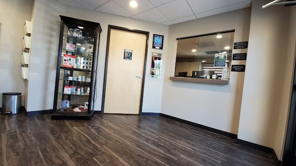 GLESINGER APRIL ROSS DPM - Updated December 2025 - 20 Reviews - 899 N ...