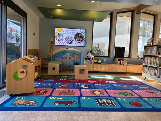 MERCED BRANCH LIBRARY - Updated December 2025 - 52 Photos & 44 Reviews ...