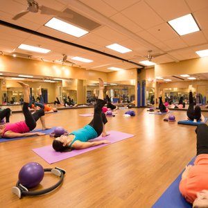 ASPIRIA FITNESS CENTER - 18 Photos - 6400 Sprint Pkwy, Overland Park ...