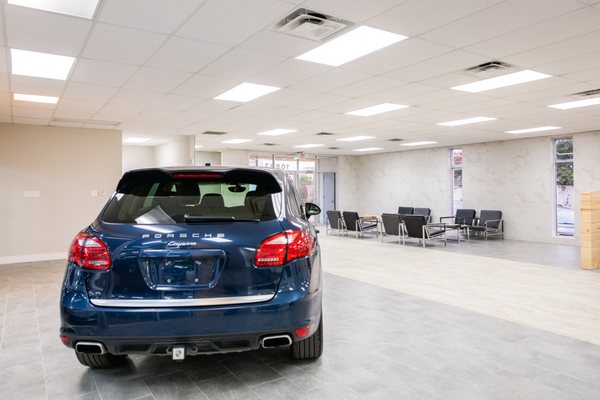 TOP LINE AUTO - Updated December 2025 - 57 Photos & 37 Reviews - 10803 ...