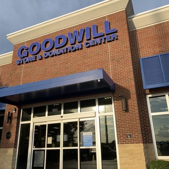 GOODWILL THRIFT STORE & DONATION CENTER - Updated June 2025 - 29 Photos ...