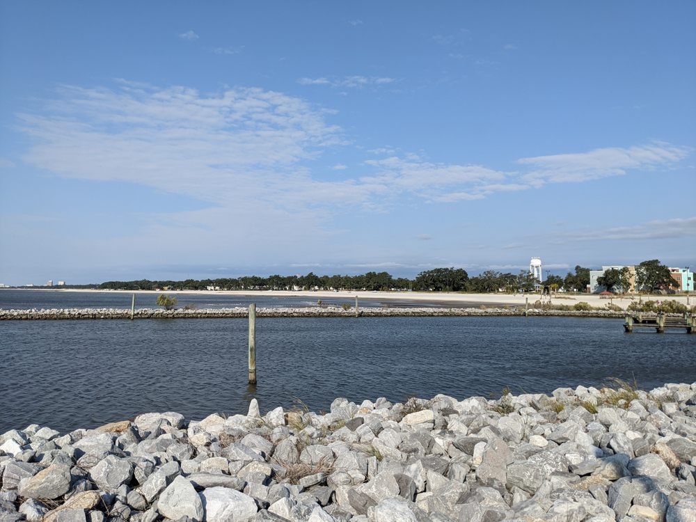 KEN COMBS PIER - Updated December 2025 - 135 Courthouse Rd, Gulfport ...