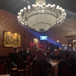 GASLIGHT CLUB - 143 Photos & 115 Reviews - Chicago O'Hare International ...