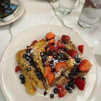 NOOKIES ON WELLS - Updated November 2024 - 437 Photos & 864 Reviews ...