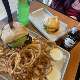 FUEGO BURGER - Updated December 2025 - 304 Photos & 437 Reviews - 4400 ...