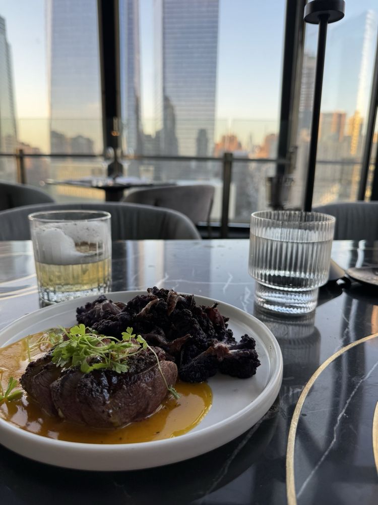 One40 Rooftop, New York | Roadtrippers