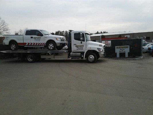 EXPRESS TOWING - Updated December 2025 - 23 Photos & 85 Reviews - 1269 ...
