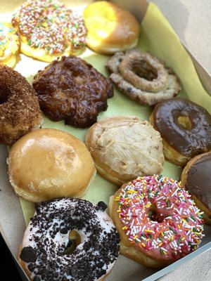 DONUT STAR - 364 Photos & 415 Reviews - 601 W Washington St, San Diego ...