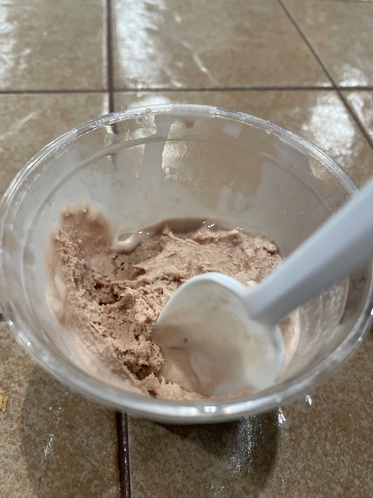 EL PALETON - Updated December 2024 - 20 Photos - 818 Martin Rd ...