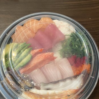 Yellowfish Sushi - Takeout & Delivery - 848 Photos & 667 Reviews ...