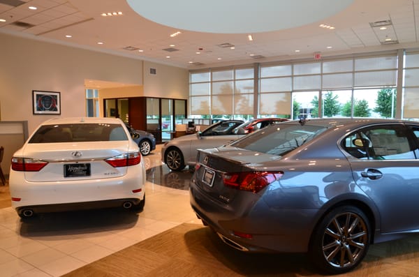 HENDRICK LEXUS NORTHLAKE - Updated December 2025 - 71 Photos & 133 ...