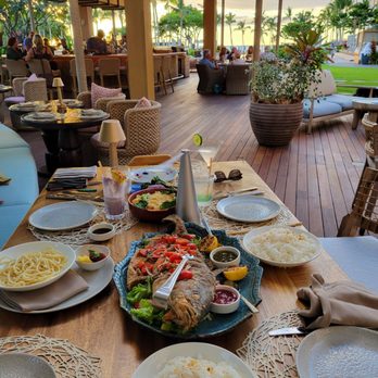 HĀLANI - Updated August 2024 - 294 Photos & 129 Reviews - 68-1400 Mauna ...