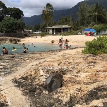 AKI’S BEACH - Updated December 2025 - 67 Photos & 18 Reviews - 84-719 ...