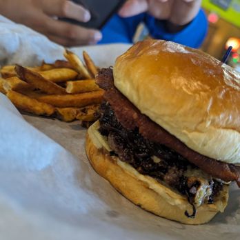 EPIC DELI - Updated July 2025 - 193 Photos & 344 Reviews - 2616 Schaid ...