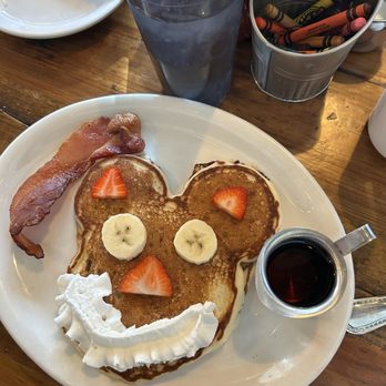 MOON’S KITCHEN CAFE - Updated December 2024 - 230 Photos & 282 Reviews ...