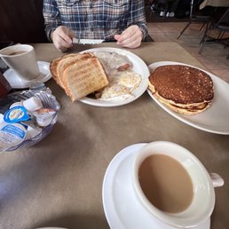 MAPLE TREE SUPPER CLUB - Updated September 2024 - 78 Photos & 96 ...