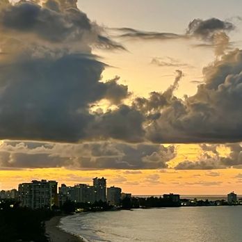 KUMO ROOFTOP - Updated December 2025 - 704 Photos & 346 Reviews - Aire ...