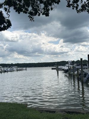 UNWINED ON THE WATER - Updated October 2025 - 31 Photos & 46 Reviews ...