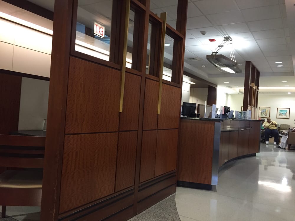 UNIVERSITY OF ILLINOIS MEDICAL CENTER AT CHICAGO EYE CENTER - Updated ...