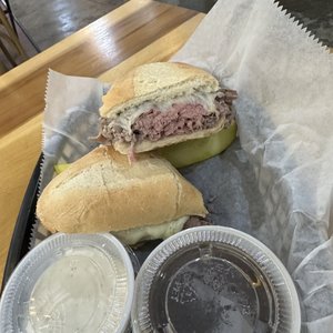 GROUCHO’S DELI - Updated April 2025 - 90 Photos & 73 Reviews - 4717 ...