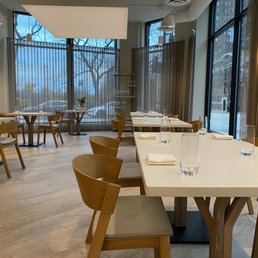 ESME - Updated July 2025 - 759 Photos & 131 Reviews - 2200 N Clark St ...