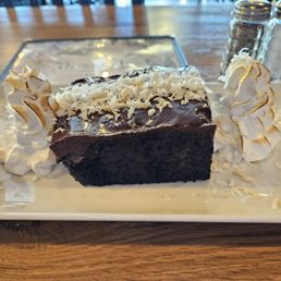 PRIMROSE TABLE - Updated December 2025 - 186 Photos & 169 Reviews ...