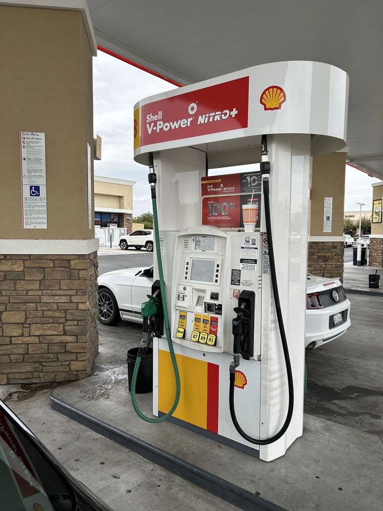 MINUTE MART - Updated 2024 - 14 Photos - 16520 W Greenway Rd, Surprise ...