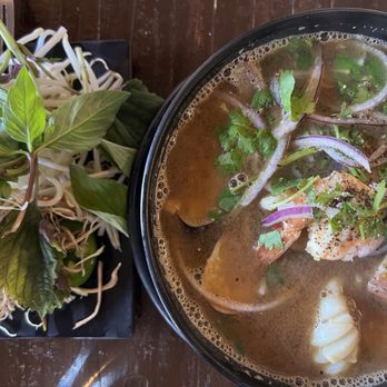 RENTON BISTRO - Updated August 2024 - 1200 Photos & 486 Reviews - 212 S ...