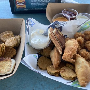 SUPERIOR POOLS TOMAHAWK TIKI BAR & GRILL - Updated September 2025 - 14 Photos & 23 Reviews ...