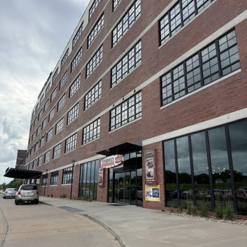 STARBECKS SMOKEHOUSE - Updated December 2025 - 107 Photos & 149 Reviews ...