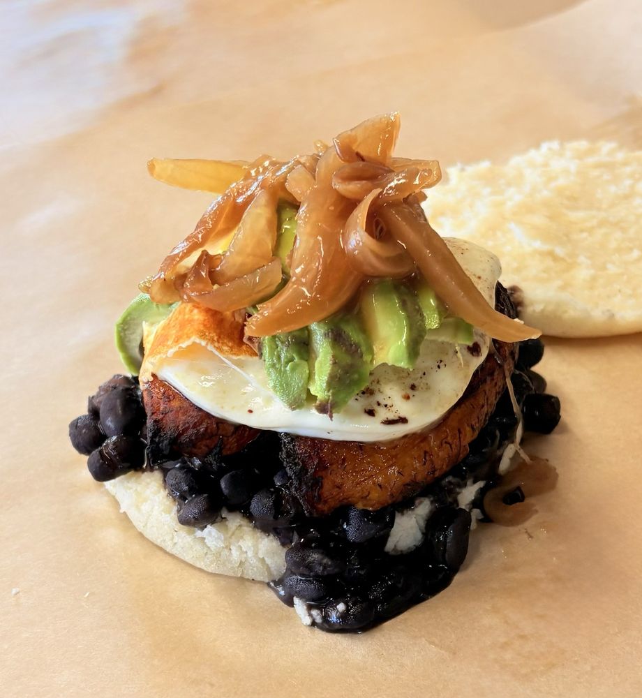 AREPA - Updated December 2025 - 159 Photos & 219 Reviews - 728 E 4th ...